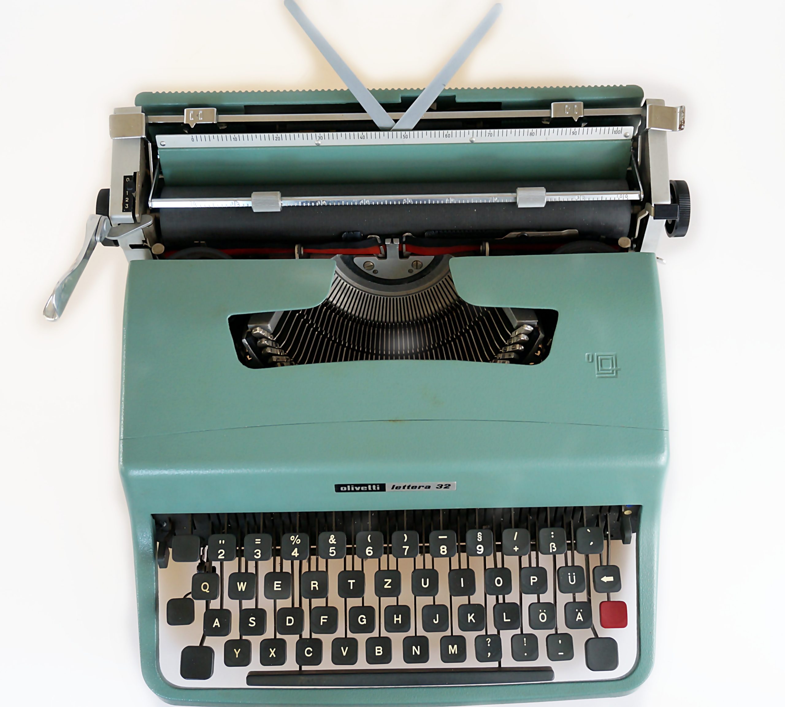 Lettera 32 Typewriter for sale - My Cup Of Retro Typewriter Store