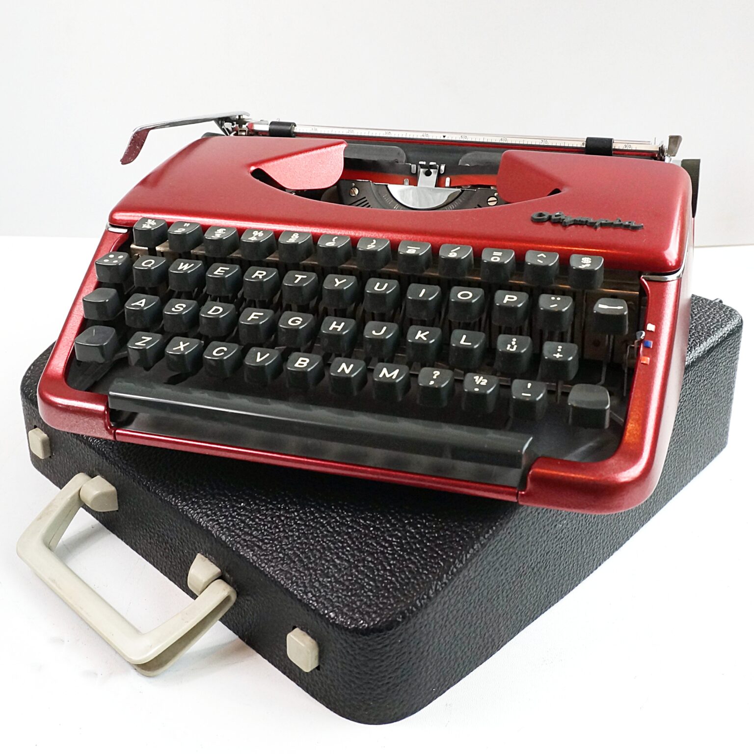 Olympia Splendid Typewriter - My Cup Of Retro Typewriter Webshop