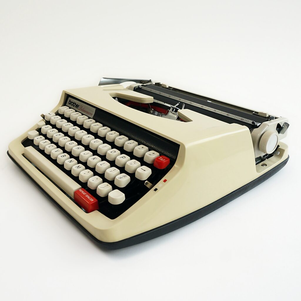 Brother Deluxe 850TR Typewriter For Sale - My Cup Of Retro Typewriters