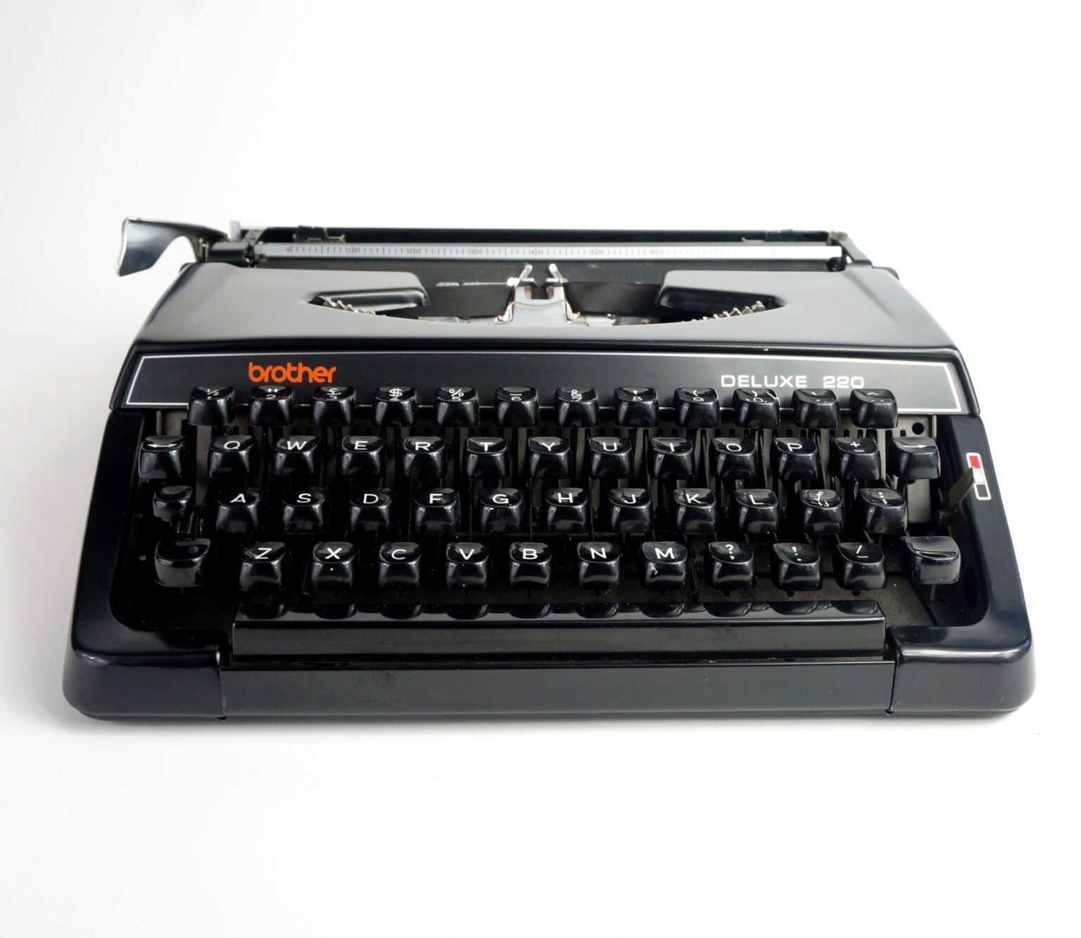 Black Brother Deluxe Typewriter For Sale - My Cup Of Retro Typewriters