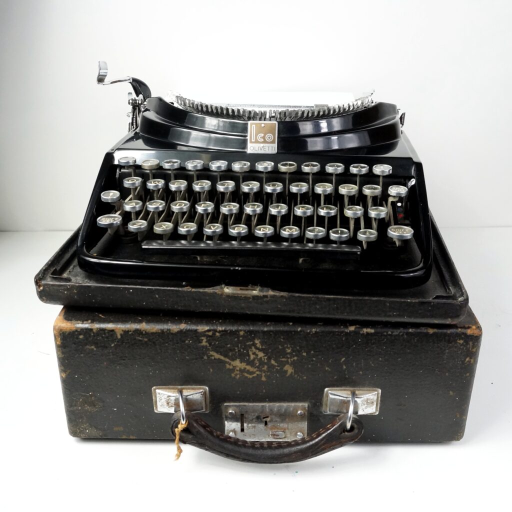 Olivetti ICO MP1 Typewriter For Sale - My Cup Of Retro Typewriters