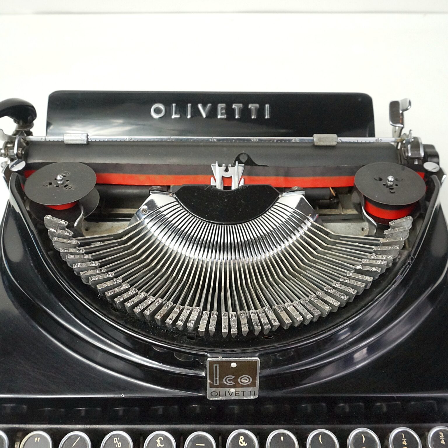 Olivetti ICO MP1 Typewriter For Sale - My Cup Of Retro Typewriters