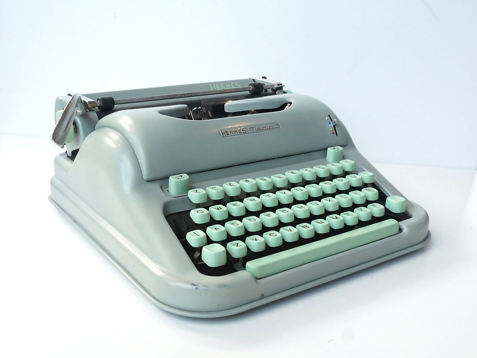Hermes Media 3 Typewriter 1959 For Sale - My Cup Of Retro Typewriters